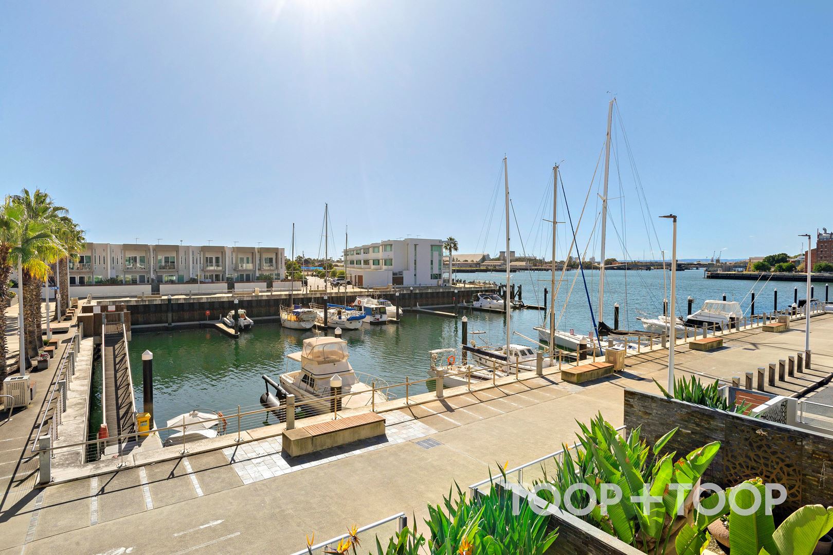 Make an Offer - TOOP+TOOP