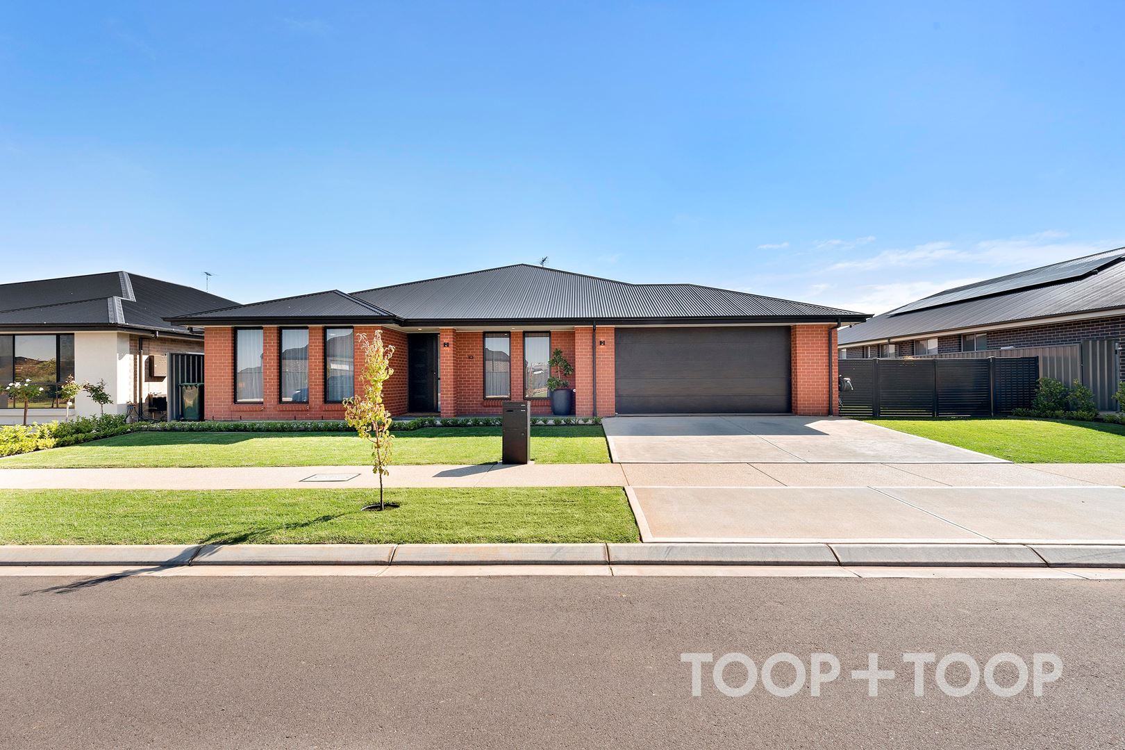 Make an Offer - TOOP+TOOP