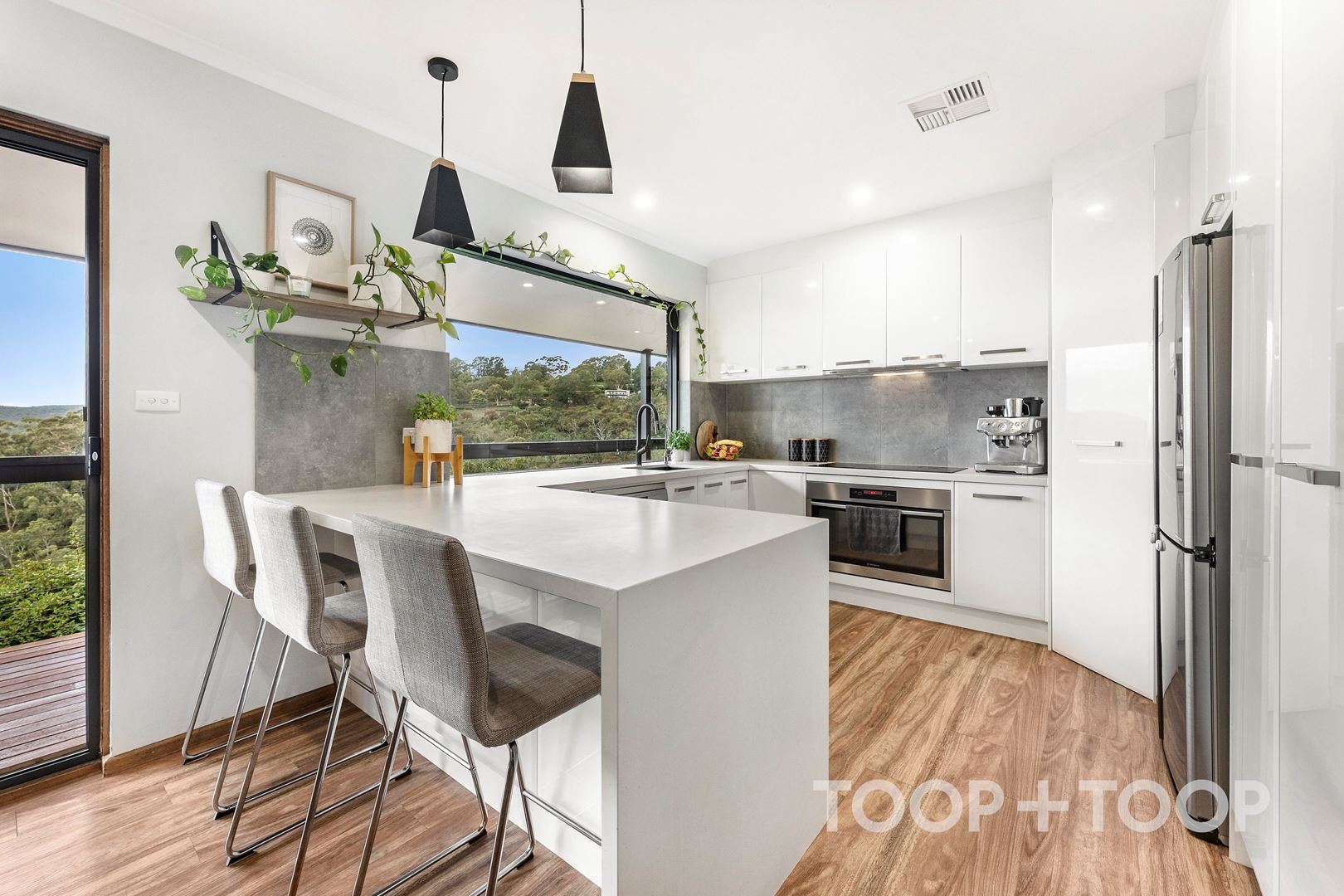 Make an Offer - TOOP+TOOP