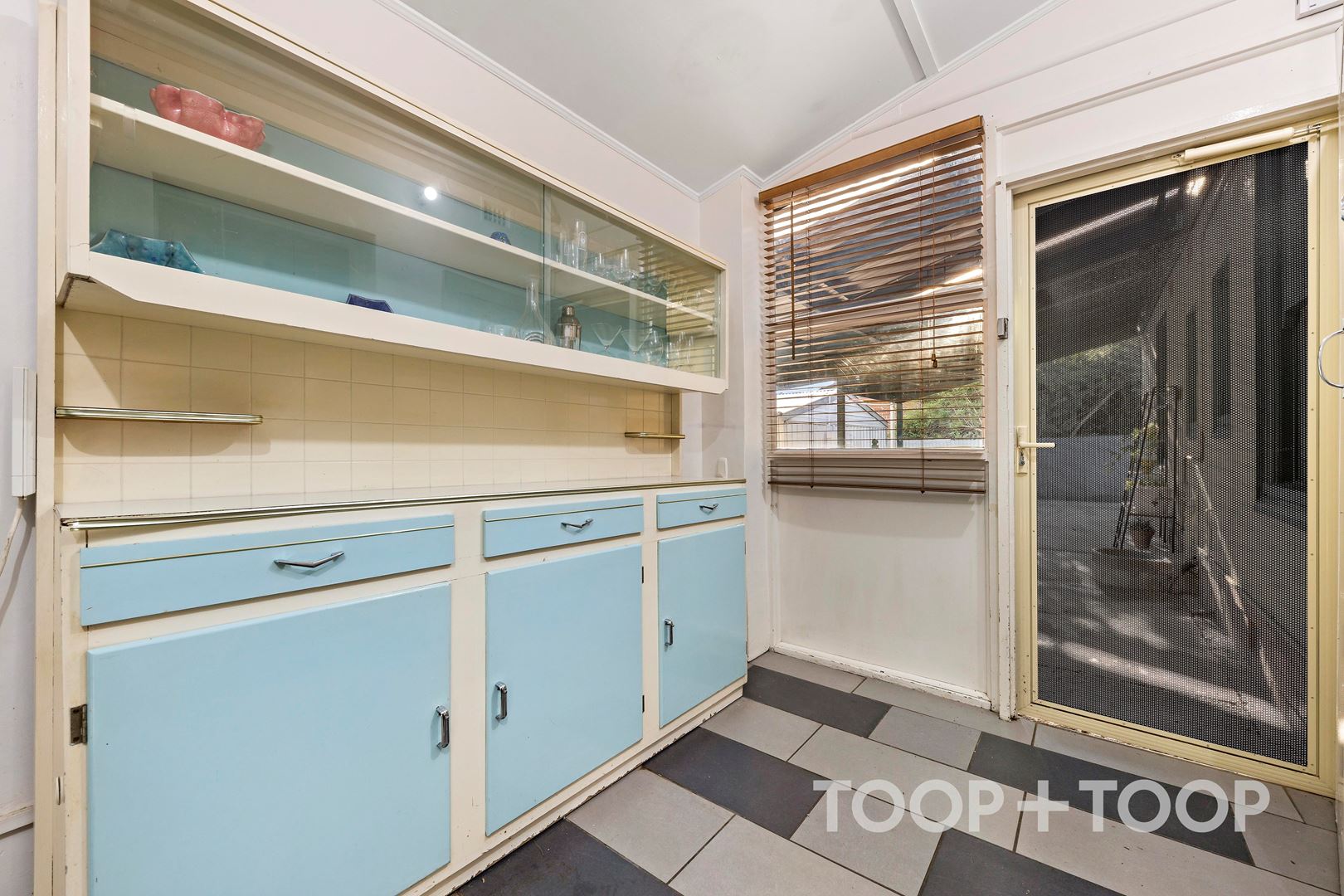 29 Jackson Terrace, Enfield SA 5085 - TOOP+TOOP