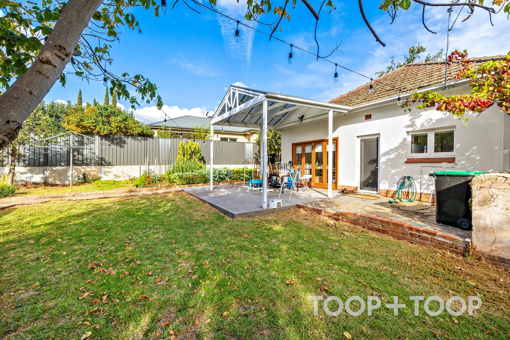 1 Woodcroft Avenue, St Georges SA 5064 - TOOP+TOOP